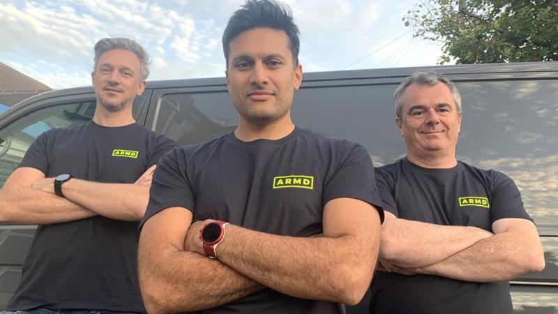 A wave of tool theft spurs hi-tech security systems - BBC News