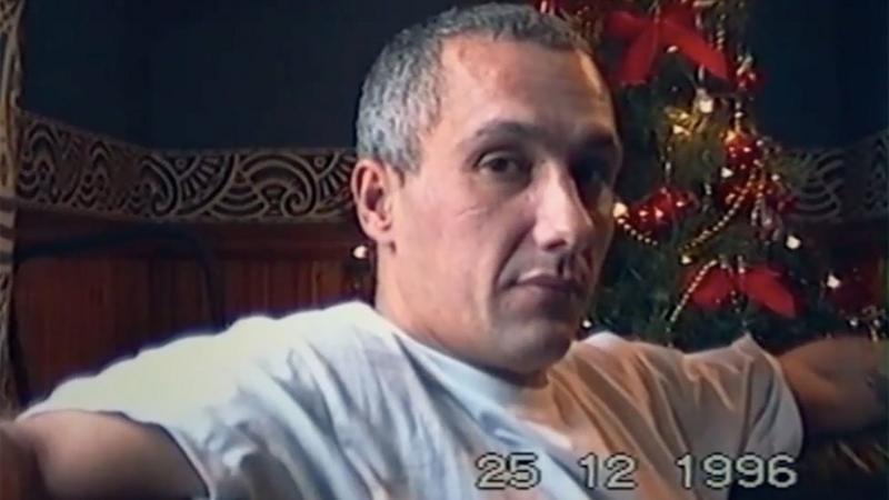 Joe Wicks: 'I realised my childhood wasn't normal' - BBC News