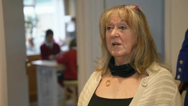 Ukrainian family reunited in Kent stunned by local hospitality - BBC News