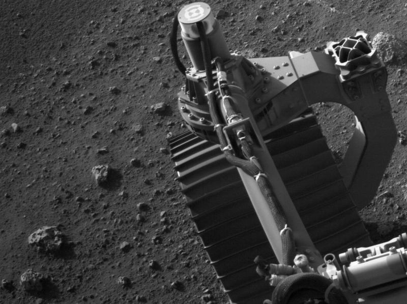 Mars: Nasa's Perseverance rover sends stunning images - BBC News