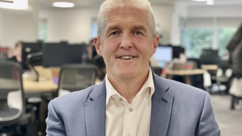 Cardiff: PWC to create 1,000 new tech jobs in Wales - BBC News