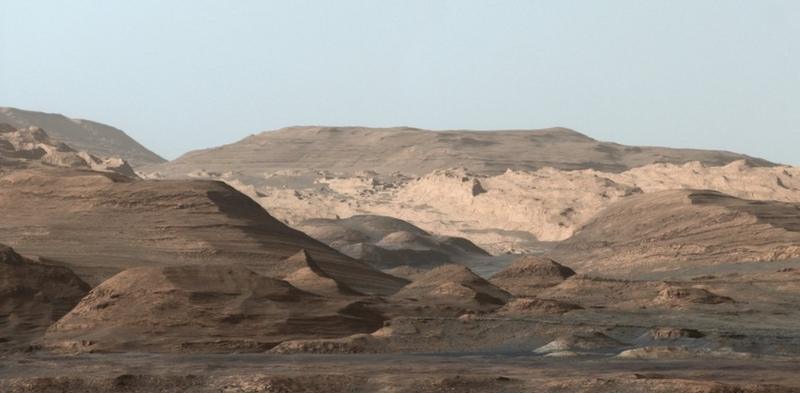 Curiosity rover: The reward for 'whale watching' on Mars - BBC News