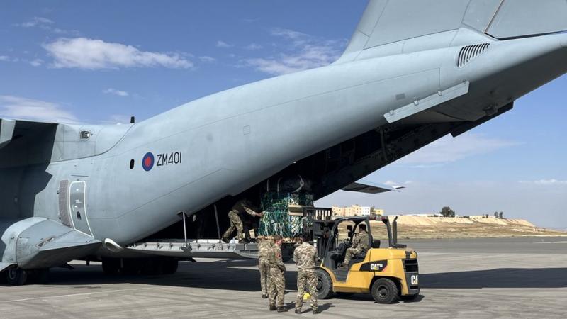 RAF takes part in largest airdrop of aid to Gaza - BBC News