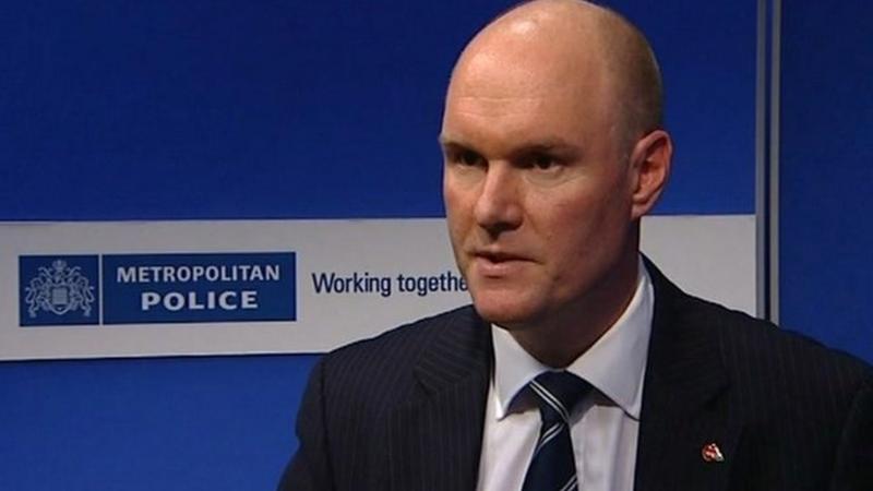 Police bail limit of 28 days comes into force - BBC News