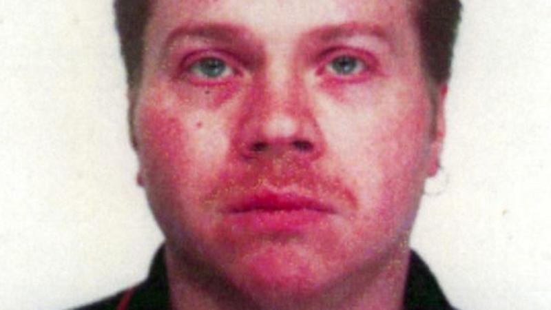 Phillip Austin: Triple killer should be moved to open prison - BBC News