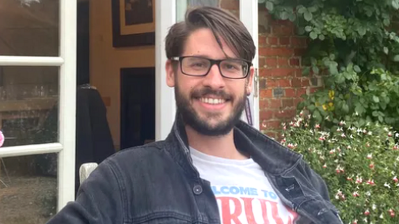 Bristol: Body found in hunt for missing man - BBC News