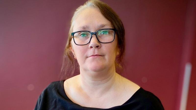 Stalkers using smart technology to track victims, PSNI say - BBC News