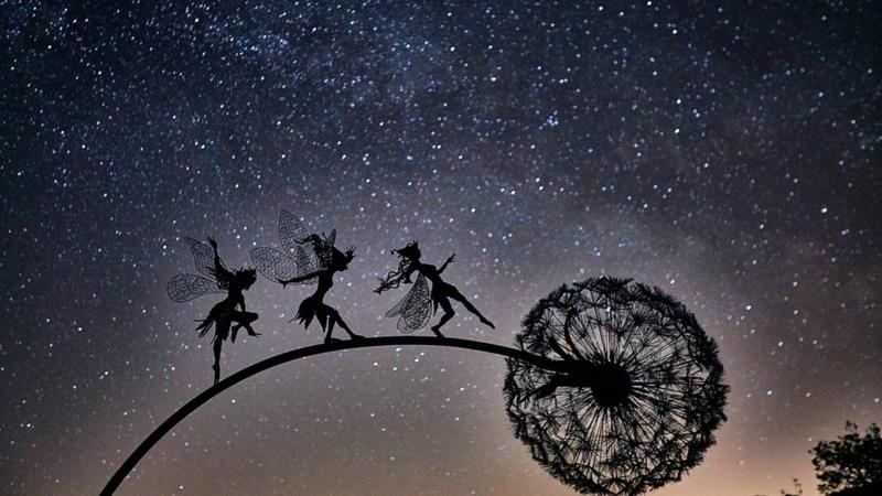 Fake ads on Facebook spoil real life fairy story - BBC News