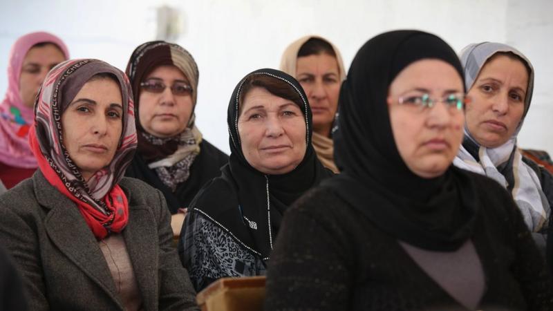How have ordinary Syrians been affected by the conflict? - BBC News