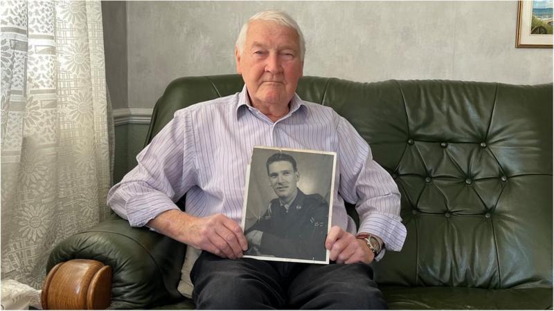 Chicksands: US airman sad over UK base closure - BBC News