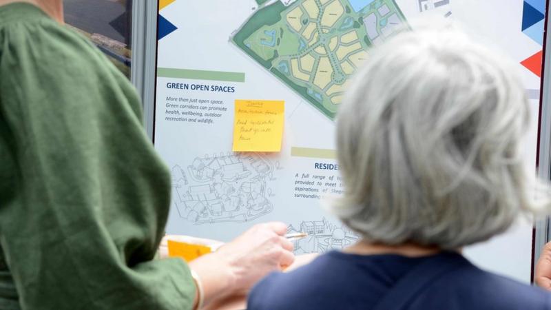 Skegness: Plans for major town expansion approved - BBC News