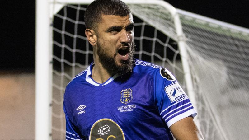 Truro City: Connor Riley-Lowe's late goal earns promotion - BBC Sport