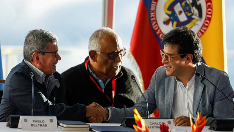 Colombia: Country's last active guerrilla group ELN agrees truce - BBC News