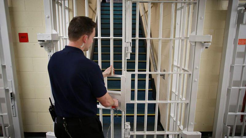 Heinous crimes and nursery rhymes: Wakefield Prison's story - BBC News