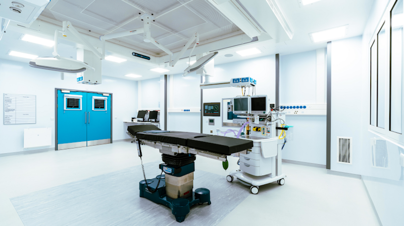 New simulation ward opens at Chertsey hospital - BBC News