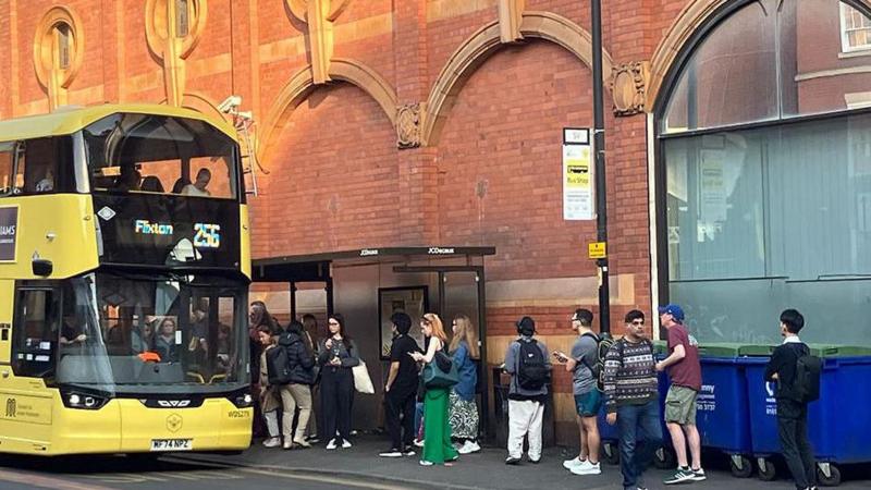 Manchester trams shut down after power line fault - BBC News