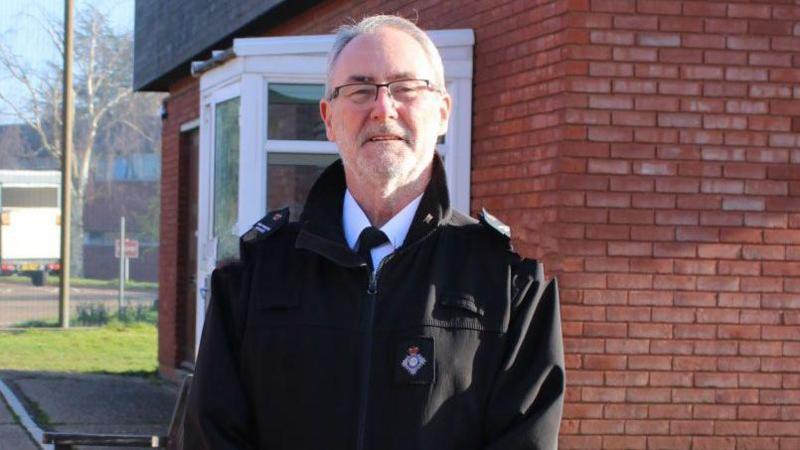 HM Prison Service - BBC News