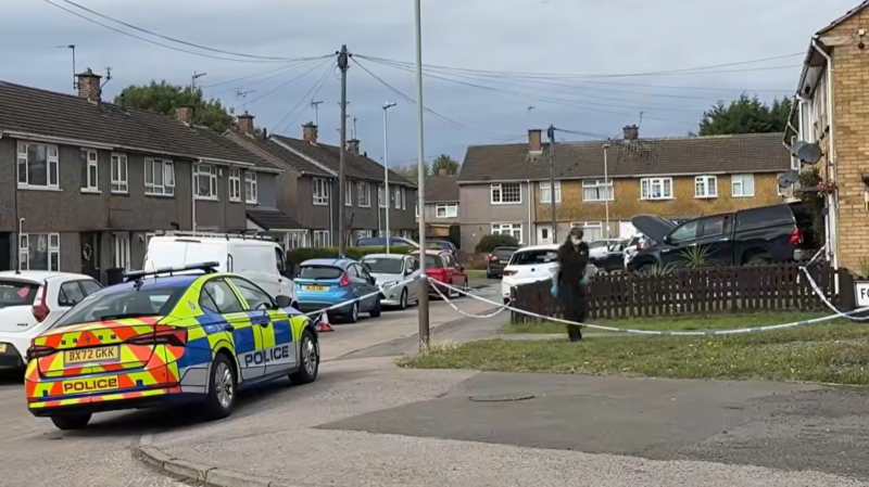 Group flees after car driven into house in Leicester - BBC News