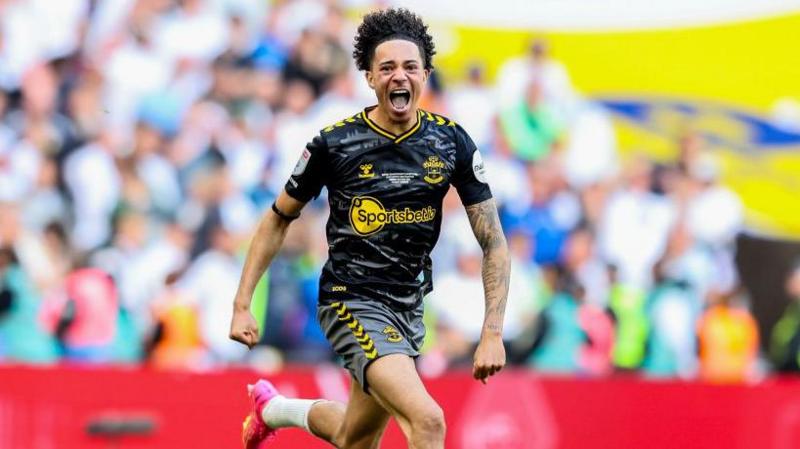 Samuel Edozie: Southampton winger joins Anderlecht on season-long loan ...