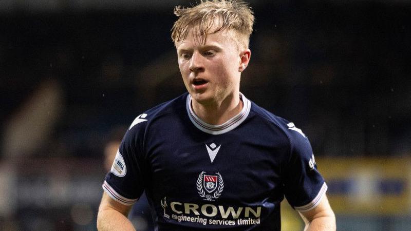 Who is out of contract at Dundee this summer? - BBC Sport