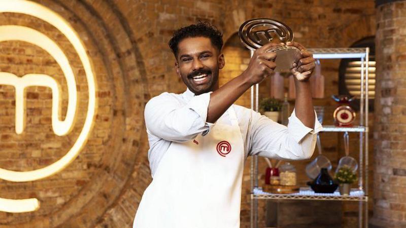 MasterChef champion pays tribute to roots - BBC News