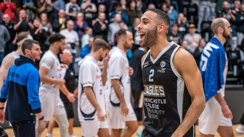 Josh Ward-Hibbert: From junior Grand Slam champion to basketball trophy ...