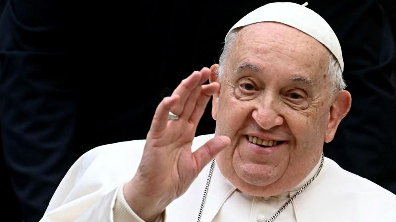 Pope's health sees slight improvement, says Vatican - BBC News