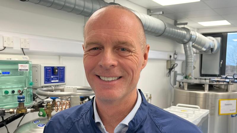 Ground-breaking gene therapy being made in Edinburgh - BBC News