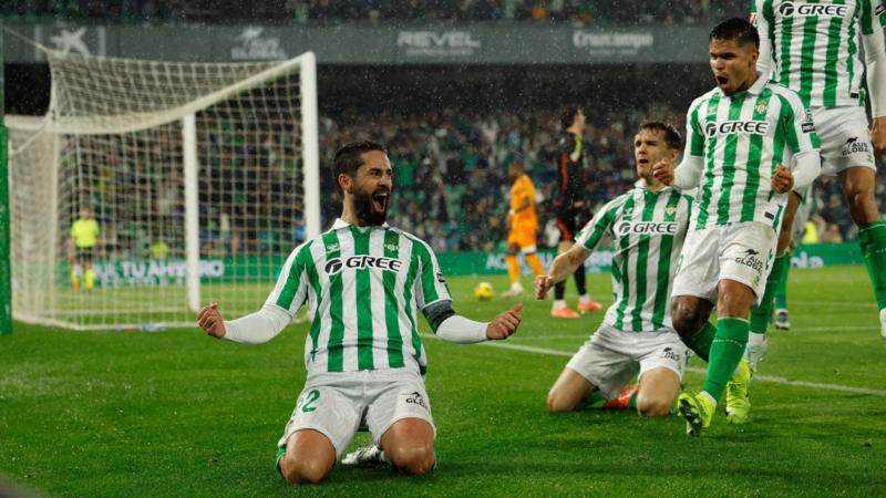 Real Betis 2-1 Real Madrid: Isco nets winner against former club - BBC ...