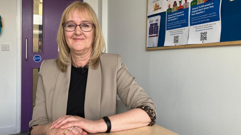 Hepatitis C 'micro-eliminated' by Leeds drugs service - BBC News