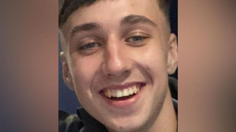 Jay Slater: Snapchat footage reveals teenager's final hours in Tenerife ...