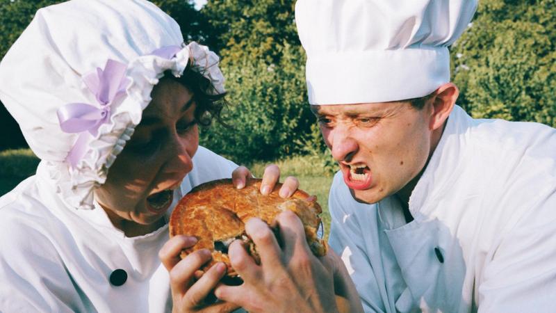Play telling history of Denby Dale pies performed in London - BBC News