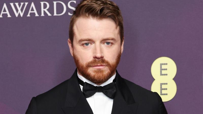 Actor Jack Lowden joins Borders nursery battle - BBC News