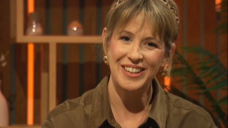 Mari Grug: S4C TV host announces cancer return after clear scans - BBC News