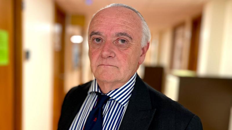 Streeting praises King's Lynn hospital boss for owning failures - BBC News