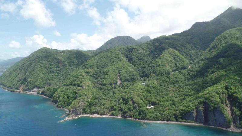 How Dominica's volcanoes will boost its green energy - BBC News