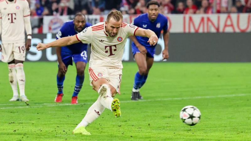 Harry Kane: Striker's record-breaking night as Bayern score nine - BBC ...