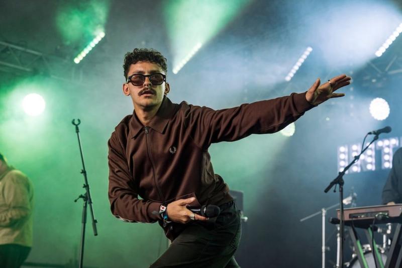 Glastonbury 2025: Full line-up, stage times and secret sets - BBC News