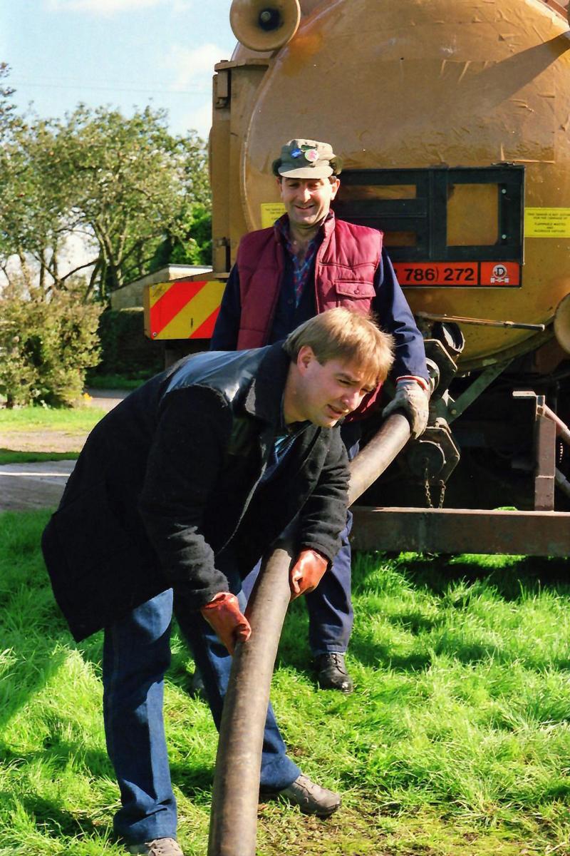 Pobol y Cwm yn 50: Lle maen nhw nawr? - BBC Cymru Fyw