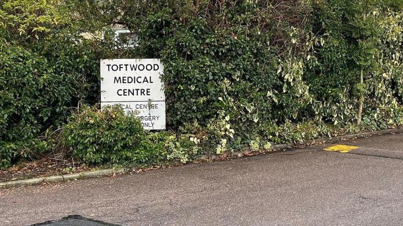 Patients transferred as Dereham GP surgery closes - BBC News