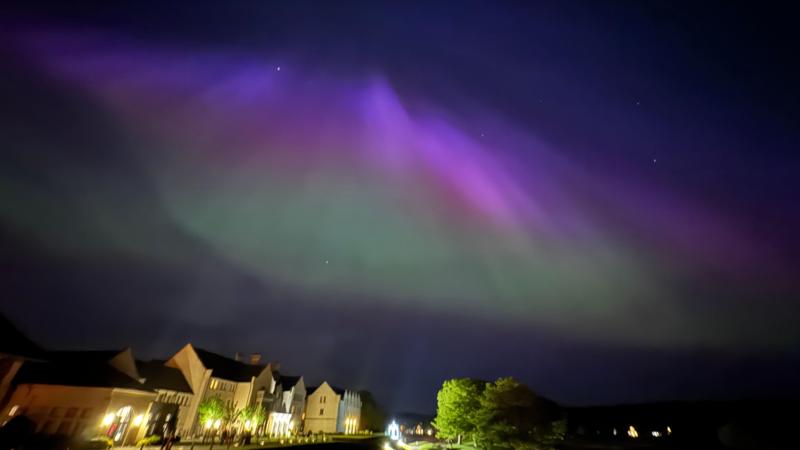 Northern Lights over Northern Ireland and Republic of Ireland - BBC News
