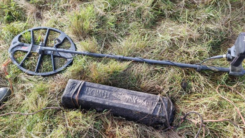 Rare Roman lead ingots found by metal detectorists in Ceredigion - BBC News