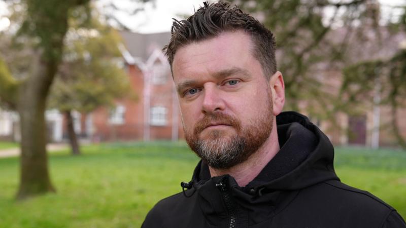 'Fake bank app allowed scammers to shake my hand and steal from me ...
