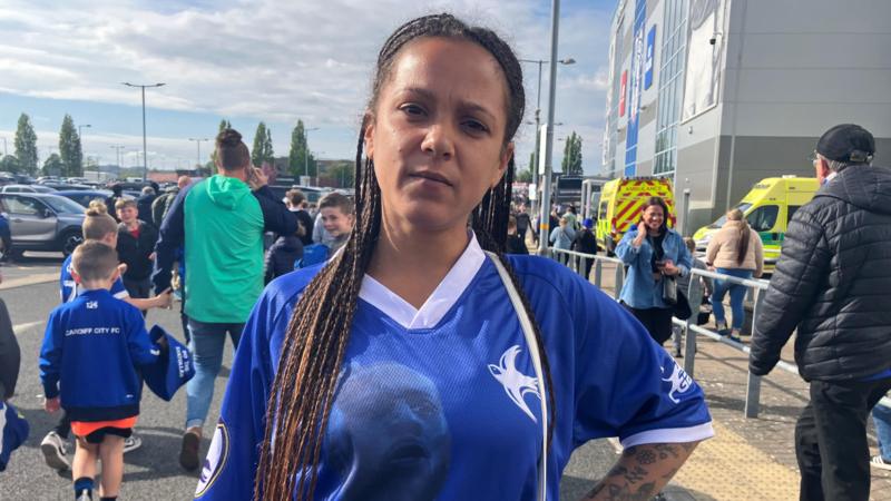 Wrexham AFC: Hollywood stars and fans celebrate historic promotion ...