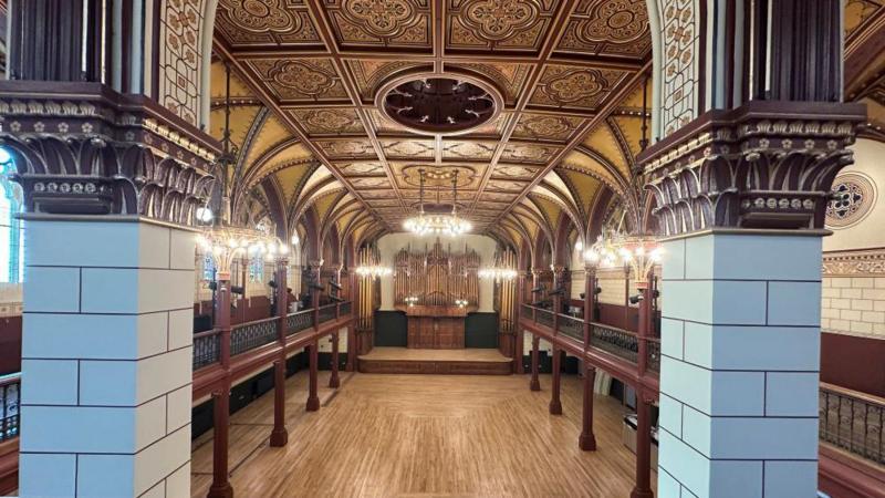 Historic Dover town hall restored ahead of Maison Dieu opening - BBC News
