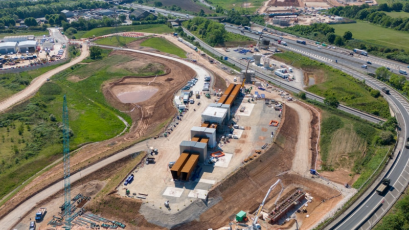 HS2 construction prepares for M6 'viaduct slide' near Birmingham - BBC News