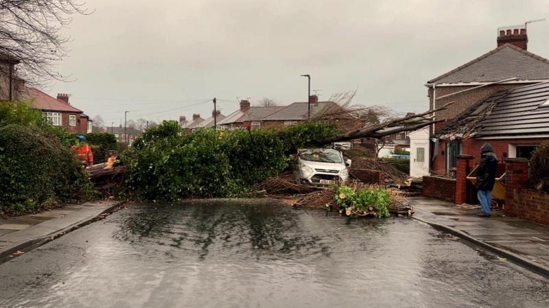 North East disruption as Storm Darragh hits country - BBC News