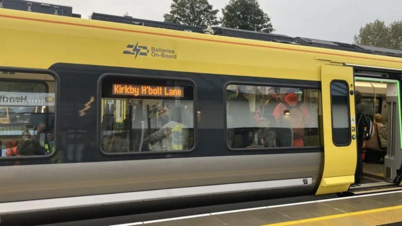 New Merseyrail trains roll-out enters final stage - BBC News
