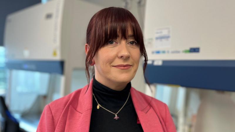'College gave me a second chance after my sister's murder' - BBC News