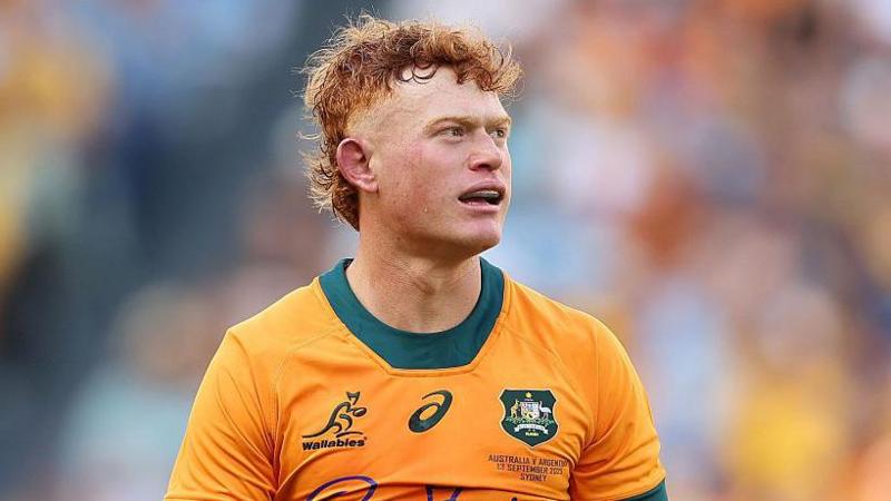 England v Australia: Tane Edmed to start at fly-half for Australia at ...